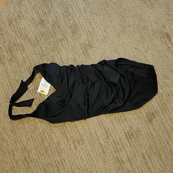 L.L. Bean | Swim | Ll Bean One Piece Bathing Suit Size 8 | Poshmark